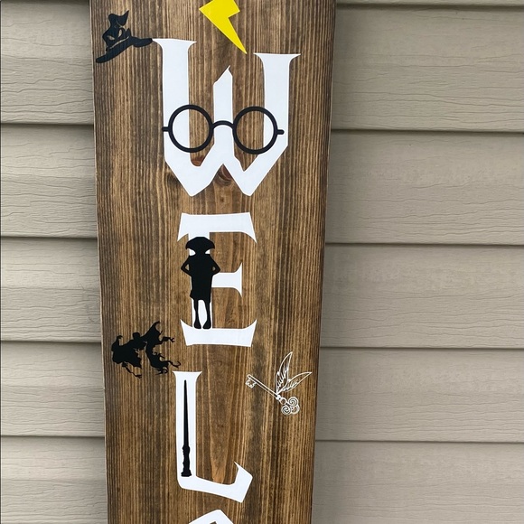 Other | Harry Potter Leaning Door Welcome Sign | Poshmark
